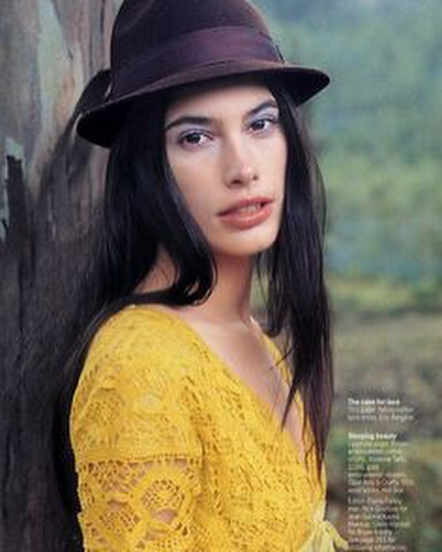 Modeling Lifestyle Gallery - Mary Anne Fletcher